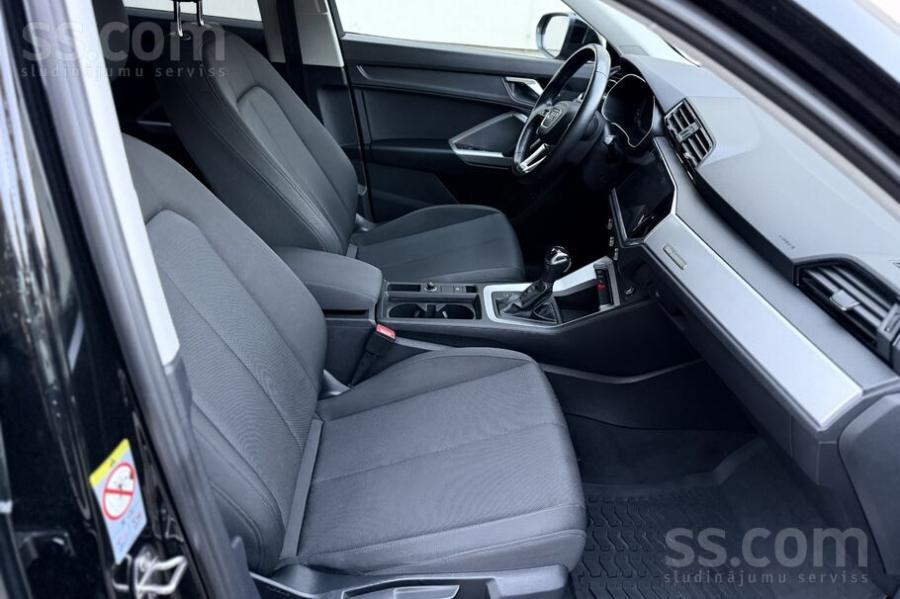 Black Audi Q3 2022 in Jelgava, with an engine capacity of 1.40 L and mileage of 195 thousand km for 19499 €, photo 13 on AUTOMOTO.COM.LV