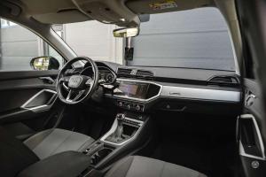 Black Audi Q3 2023 in Kaunas, with an engine capacity of 1.50 L and mileage of 59 thousand km for 26990 €, photo 12 on AUTOMOTO.COM.LV