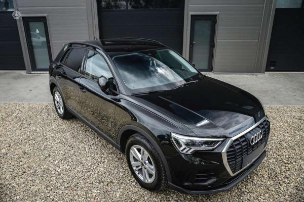 Black Audi Q3 2023 in Kaunas, with an engine capacity of 1.50 L and mileage of 59 thousand km for 26990 €, photo 5 on AUTOMOTO.COM.LV
