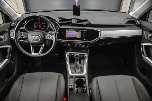 Black Audi Q3 2023 in Kaunas, with an engine capacity of 1.50 L and mileage of 59 thousand km for 26990 €, photo 10 on AUTOMOTO.COM.LV