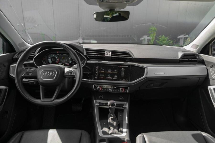 Melns Audi Q3 2023 Viļņa, ar dzinēja tilpumu 1.50 L un nobraukumu 25 tūkst. km par 34950 €, foto 11 vietnē AUTOMOTO.COM.LV