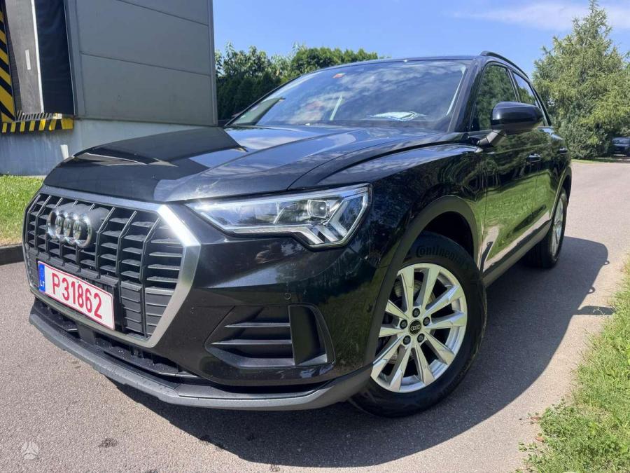Black Audi Q3 2024 in Alytus, with an engine capacity of 1.40 L and mileage of 190 thousand km for 20500 €, photo 6 on AUTOMOTO.COM.LV