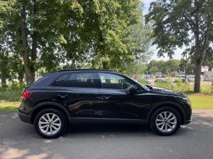 Black Audi Q3 2024 in Alytus, with an engine capacity of 1.40 L and mileage of 190 thousand km for 20500 €, photo 8 on AUTOMOTO.COM.LV