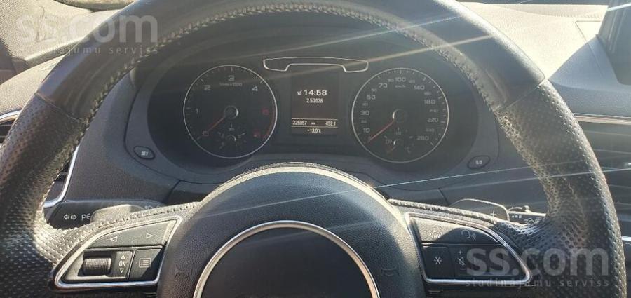 Black Audi Q3 2014 in Riga, with an engine capacity of 2.00 L and mileage of 225 thousand km for 10000 €, photo 10 on AUTOMOTO.COM.LV
