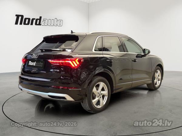 Melns Audi Q3 2019 Tallina, ar dzinēja tilpumu 1.50 L un nobraukumu 128 tūkst. km par 22900 €, foto 4 vietnē AUTOMOTO.COM.LV