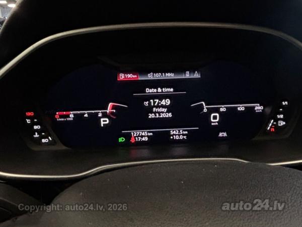 Melns Audi Q3 2019 Tallina, ar dzinēja tilpumu 1.50 L un nobraukumu 128 tūkst. km par 22900 €, foto 11 vietnē AUTOMOTO.COM.LV