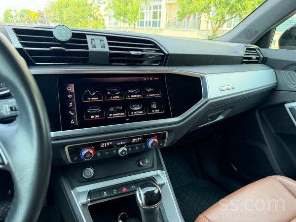 Black Audi Q3 2019 in Riga, with an engine capacity of 2.00 L and mileage of 102 thousand km for 23990 €, photo 8 on AUTOMOTO.COM.LV