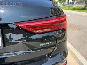 Black Audi Q3 2019 in Riga, with an engine capacity of 2.00 L and mileage of 102 thousand km for 23990 €, photo 16 on AUTOMOTO.COM.LV