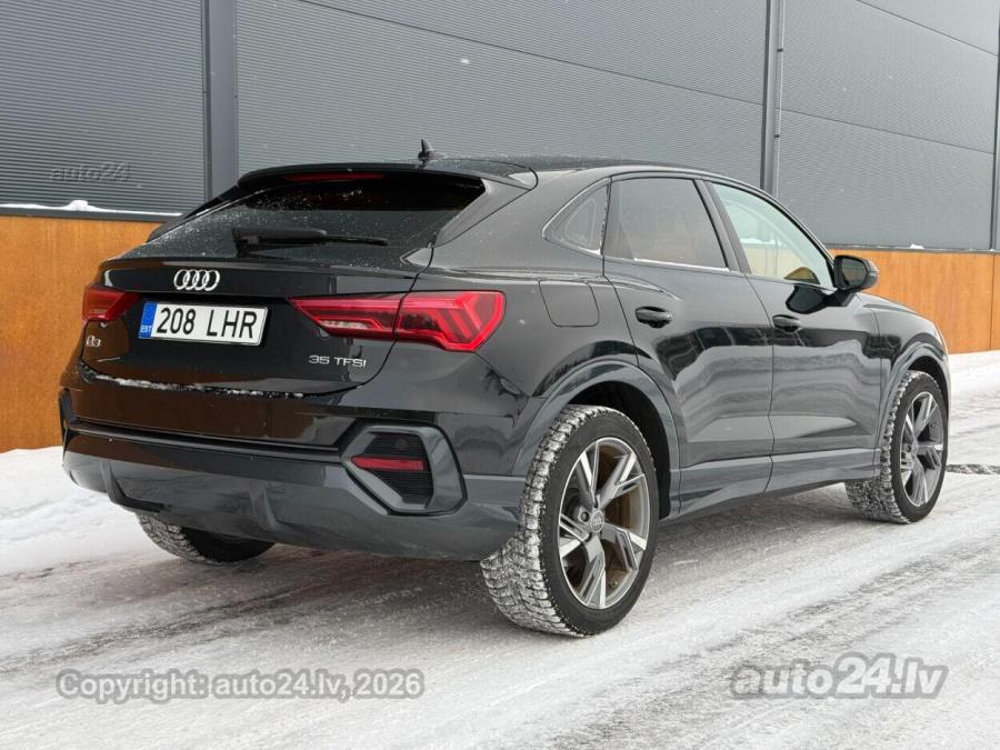 Black Audi Q3 2021 in Tallinn, with an engine capacity of 1.50 L and mileage of 60 thousand km for 25900 €, photo 2 on AUTOMOTO.COM.LV