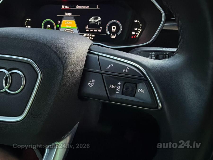 Melns Audi Q3 2022 Pērnava, ar dzinēja tilpumu 1.40 L un nobraukumu 74 tūkst. km par 27900 €, foto 20 vietnē AUTOMOTO.COM.LV
