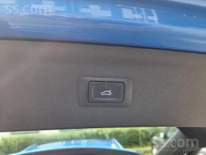 Blue Audi Q3 2015 in Riga, with an engine capacity of 1.40 L and mileage of 154 thousand km for 15000 €, photo 8 on AUTOMOTO.COM.LV