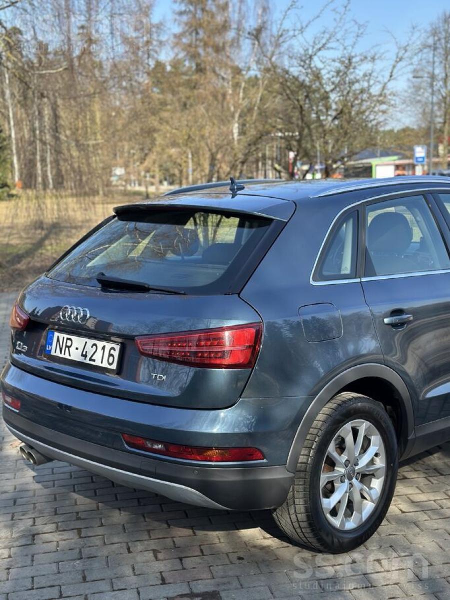Blue Audi Q3 2017 in Riga, with an engine capacity of 2.00 L and mileage of 242 thousand km for 16750 €, photo 6 on AUTOMOTO.COM.LV