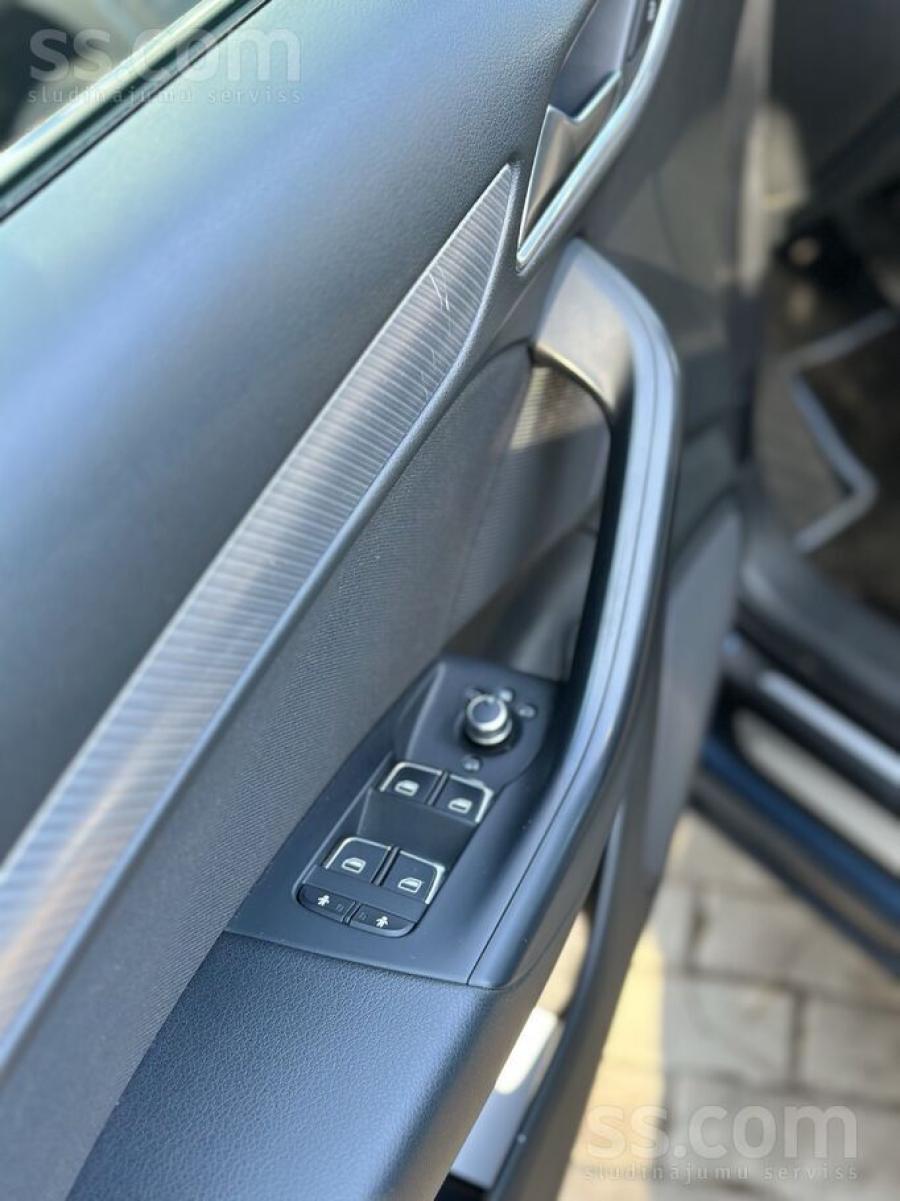 Blue Audi Q3 2017 in Riga, with an engine capacity of 2.00 L and mileage of 242 thousand km for 16750 €, photo 14 on AUTOMOTO.COM.LV