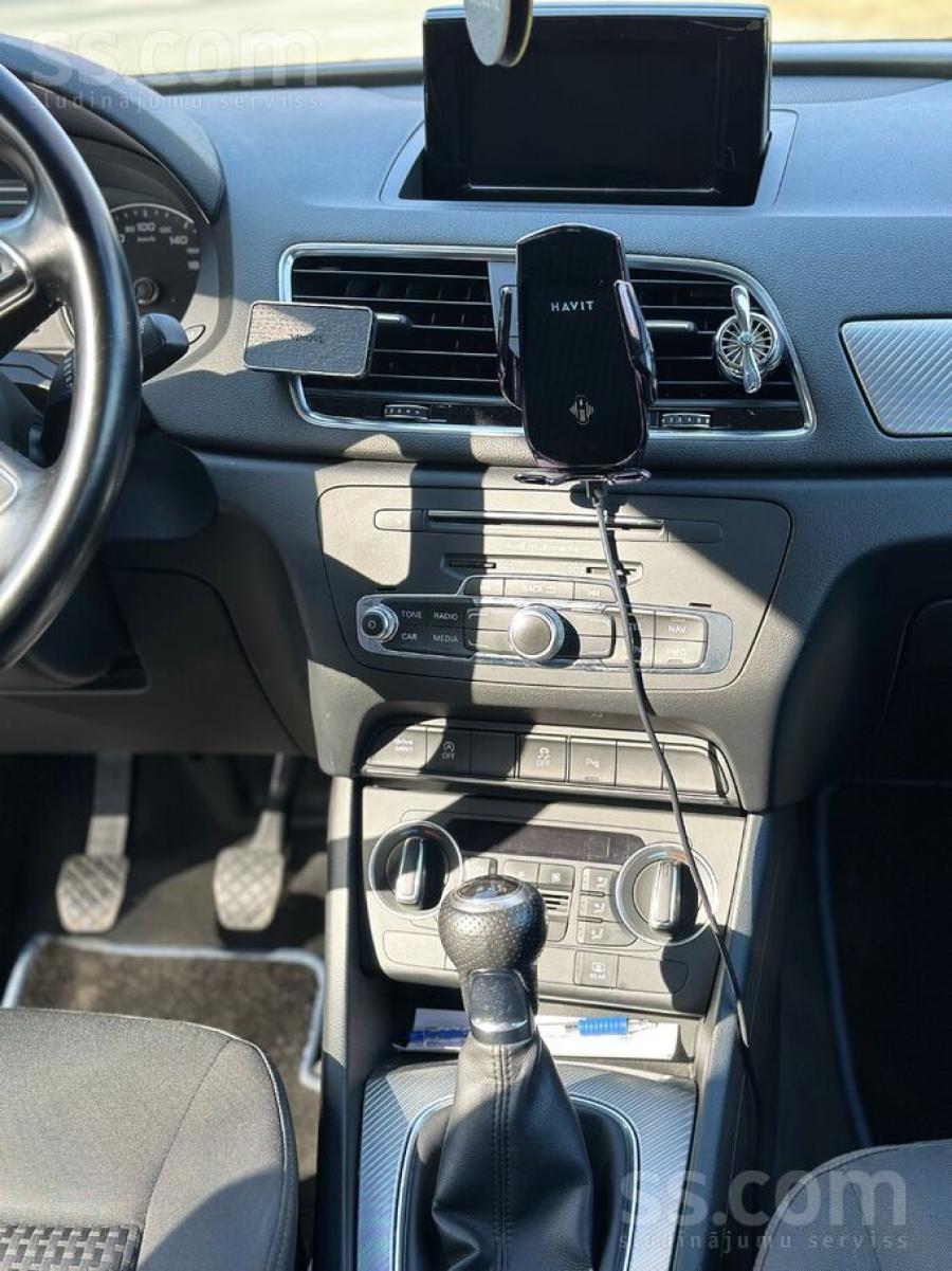 Blue Audi Q3 2017 in Riga, with an engine capacity of 2.00 L and mileage of 242 thousand km for 16750 €, photo 16 on AUTOMOTO.COM.LV