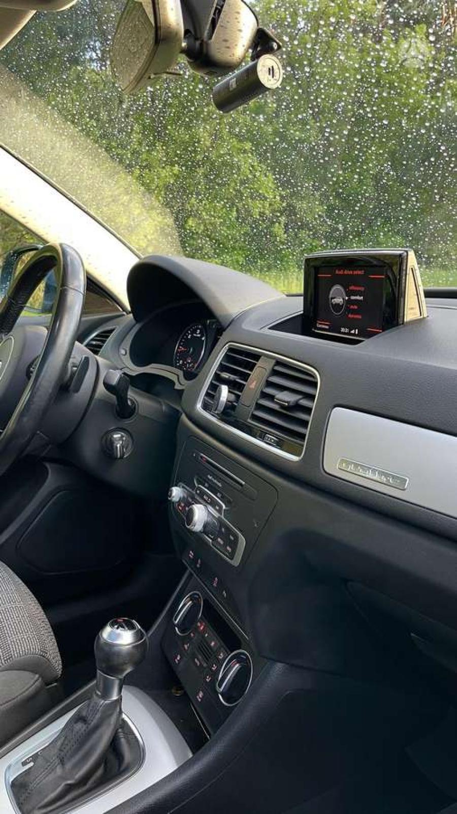Zils Audi Q3 2017 Viļņa, ar dzinēja tilpumu 1.97 L un nobraukumu 120 tūkst. km par 13700 €, foto 18 vietnē AUTOMOTO.COM.LV