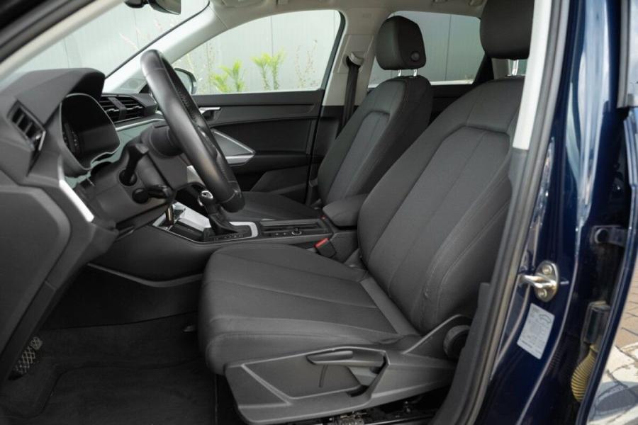 Blue Audi Q3 2019 in Vilnius, with an engine capacity of 1.50 L and mileage of 99 thousand km for 21500 €, photo 9 on AUTOMOTO.COM.LV