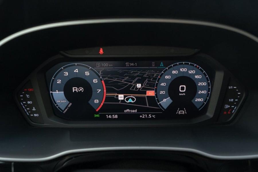 Blue Audi Q3 2019 in Vilnius, with an engine capacity of 1.50 L and mileage of 99 thousand km for 21500 €, photo 15 on AUTOMOTO.COM.LV
