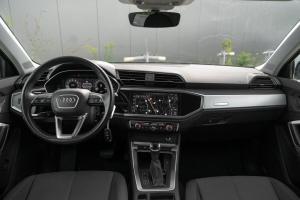 Blue Audi Q3 2019 in Vilnius, with an engine capacity of 1.50 L and mileage of 99 thousand km for 21500 €, photo 16 on AUTOMOTO.COM.LV