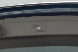 Blue Audi Q3 2019 in Vilnius, with an engine capacity of 1.50 L and mileage of 99 thousand km for 21500 €, photo 21 on AUTOMOTO.COM.LV