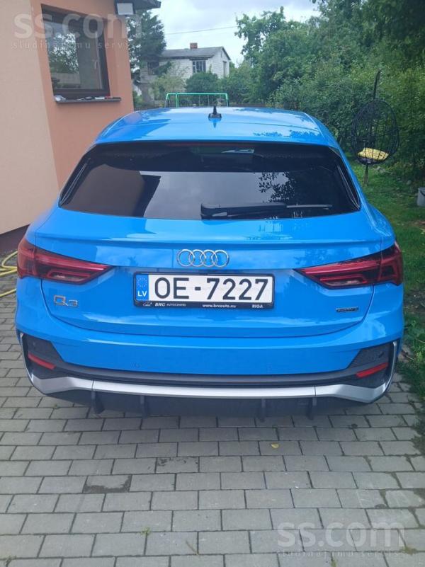Blue Audi Q3 2019 in Jelgava, with an engine capacity of 2.00 L and mileage of 110 thousand km for 23500 €, photo 6 on AUTOMOTO.COM.LV