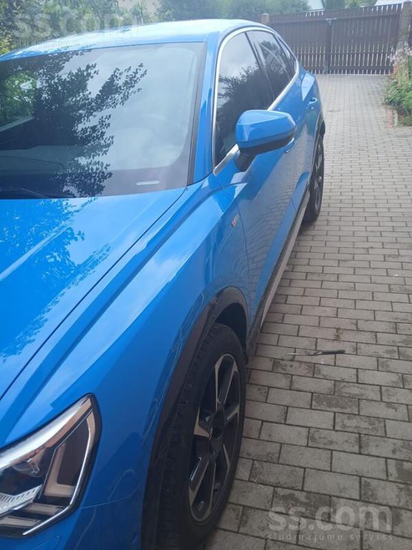 Blue Audi Q3 2019 in Jelgava, with an engine capacity of 2.00 L and mileage of 110 thousand km for 23500 €, photo 8 on AUTOMOTO.COM.LV