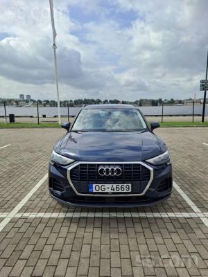 Blue Audi Q3 2020 in Riga, with an engine capacity of 1.40 L and mileage of 59 thousand km for 25000 €, photo 3 on AUTOMOTO.COM.LV