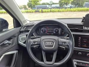 Blue Audi Q3 2020 in Riga, with an engine capacity of 1.40 L and mileage of 60 thousand km for 23000 €, photo 6 on AUTOMOTO.COM.LV