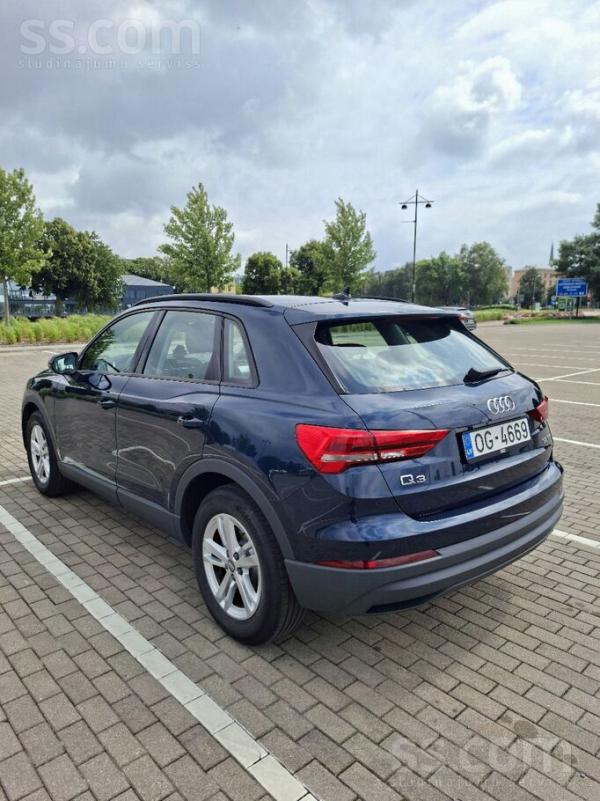 Zils Audi Q3 2020 Rīga, ar dzinēja tilpumu 1.40 L un nobraukumu 60 tūkst. km par 23000 €, foto 7 vietnē AUTOMOTO.COM.LV