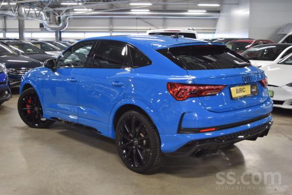 Blue Audi Q3 2021 in Riga, with an engine capacity of 2.50 L and mileage of 34 thousand km for 37900 €, photo 2 on AUTOMOTO.COM.LV