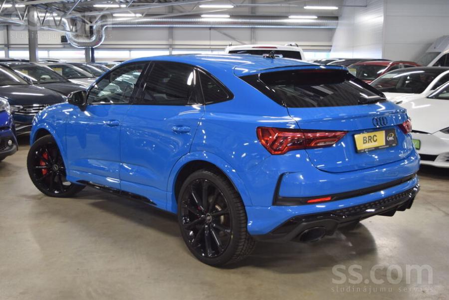 Zils Audi Q3 2021 Rīga, ar dzinēja tilpumu 2.50 L un nobraukumu 34 tūkst. km par 37900 €, foto 3 vietnē AUTOMOTO.COM.LV