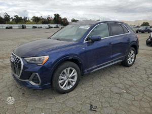 Blue Audi Q3 2021 in Klaipeda, with an engine capacity of 2.00 L and mileage of 15 thousand km for 15999 €, photo  on AUTOMOTO.COM.LV