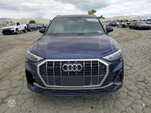 Zils Audi Q3 2021 Klaipėda, ar dzinēja tilpumu 2.00 L un nobraukumu 15 tūkst. km par 15999 €, foto 6 vietnē AUTOMOTO.COM.LV