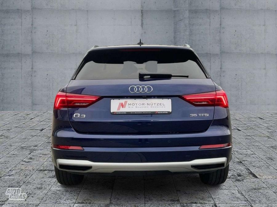 Blue Audi Q3 2023 in Kaunas, with an engine capacity of 1.50 L and mileage of 60 thousand km for 32622 €, photo 5 on AUTOMOTO.COM.LV
