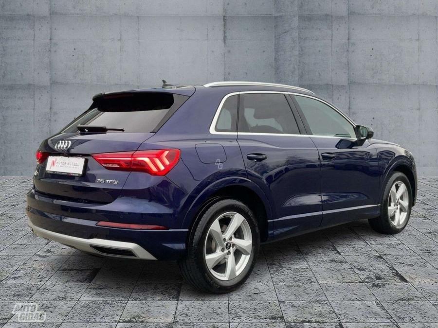 Blue Audi Q3 2023 in Kaunas, with an engine capacity of 1.50 L and mileage of 60 thousand km for 32622 €, photo 6 on AUTOMOTO.COM.LV