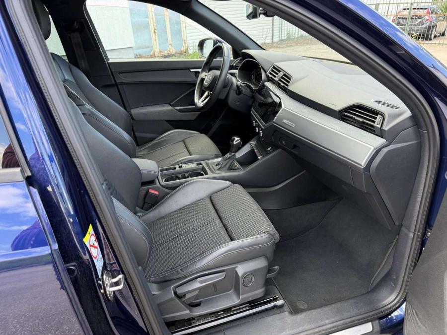 Zils Audi Q3 2023 Ukmergė, ar dzinēja tilpumu 1.40 L un nobraukumu 170 tūkst. km par 22000 €, foto 12 vietnē AUTOMOTO.COM.LV