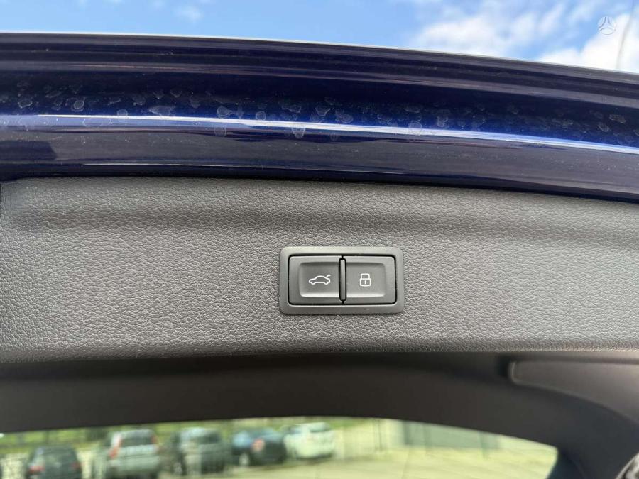Zils Audi Q3 2023 Ukmergė, ar dzinēja tilpumu 1.40 L un nobraukumu 170 tūkst. km par 22000 €, foto 14 vietnē AUTOMOTO.COM.LV