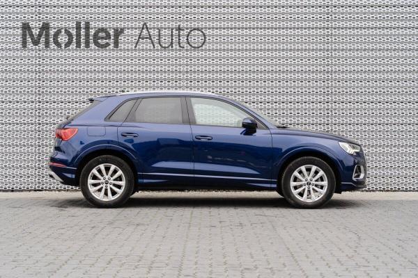 Audi Q3 2023 in Marupe on AUTOMOTO.COM.LV Blue Audi Q3 2023 in Marupe, with an engine capacity of 1.50 L and mileage of 82 thousand km for 30350 €, photo 6 on AUTOMOTO.COM.LV
