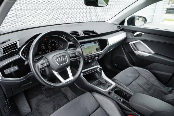 Audi Q3 2023 in Marupe on AUTOMOTO.COM.LV Blue Audi Q3 2023 in Marupe, with an engine capacity of 1.50 L and mileage of 82 thousand km for 30350 €, photo 10 on AUTOMOTO.COM.LV