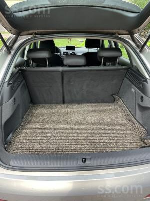 Brown Audi Q3 2012 in Riga, with an engine capacity of 2.00 L and mileage of 145 thousand km for 10000 €, photo 17 on AUTOMOTO.COM.LV