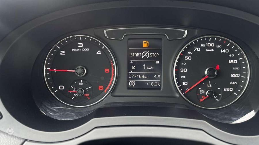 Brūns Audi Q3 2015 Marijampole, ar dzinēja tilpumu 1.97 L un nobraukumu 277 tūkst. km par 12490 €, foto 32 vietnē AUTOMOTO.COM.LV