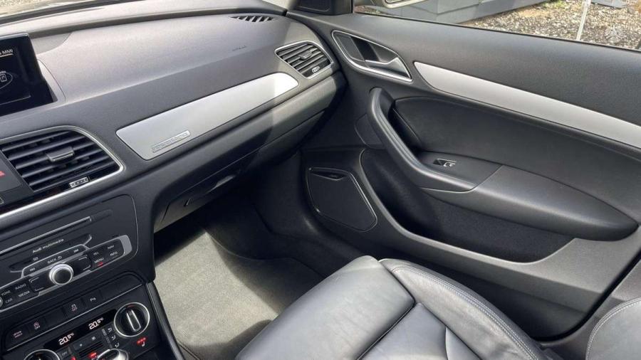 Brūns Audi Q3 2015 Marijampole, ar dzinēja tilpumu 1.97 L un nobraukumu 277 tūkst. km par 12490 €, foto 39 vietnē AUTOMOTO.COM.LV