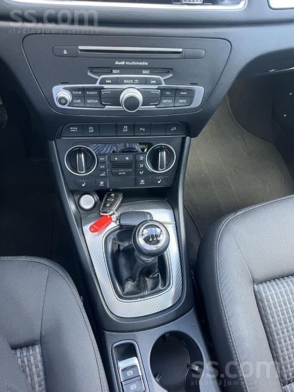 Audi Q3 2015 in Valmiera, with an engine capacity of 2.00 L and mileage of 0 thousand km for 14500 €, photo 10 on AUTOMOTO.COM.LV