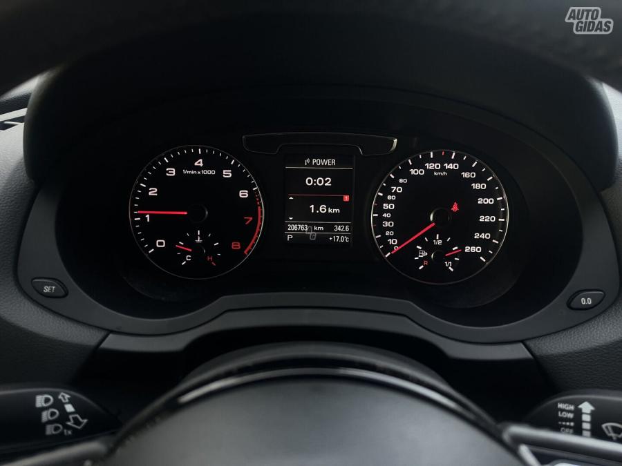 Audi Q3 2017 in Vilnius, with an engine capacity of 2.00 L and mileage of 207 thousand km for 14500 €, photo 8 on AUTOMOTO.COM.LV