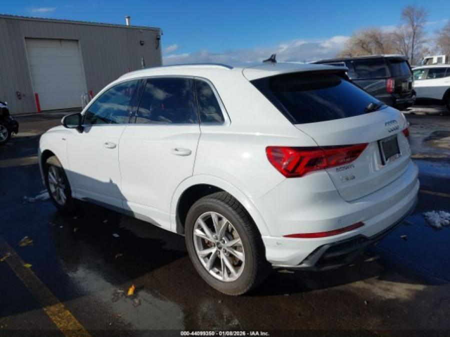 Audi Q3 2021 in Klaipeda, with an engine capacity of 0.00 L and mileage of 0 thousand km for 6000 €, photo 4 on AUTOMOTO.COM.LV