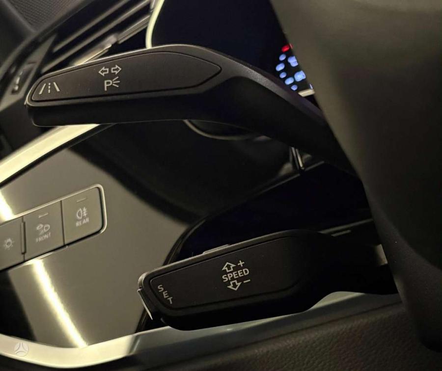 Zaļš Audi Q3 2019 Marijampole, ar dzinēja tilpumu 1.50 L un nobraukumu 211 tūkst. km par 19999 €, foto 6 vietnē AUTOMOTO.COM.LV
