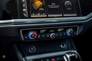 Зеленый Ауди Ку3 2023 в Клайпеда, объемом двигателя 1.50 л и пробегом 40 тыс. км за 28600 €, фото 31 на AUTOMOTO.COM.LV