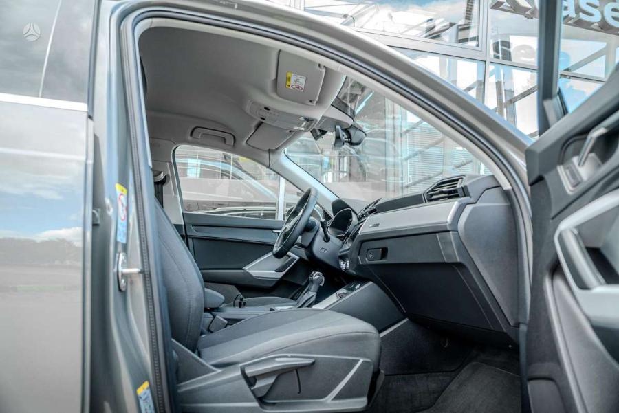 Зеленый Ауди Ку3 2023 в Клайпеда, объемом двигателя 1.50 л и пробегом 40 тыс. км за 28600 €, фото 38 на AUTOMOTO.COM.LV
