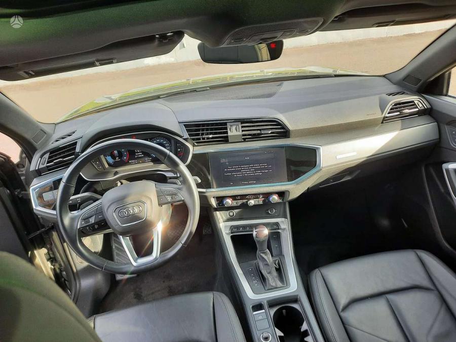 Zaļš Audi Q3 2022 Viļņa, ar dzinēja tilpumu 2.00 L un nobraukumu 80 tūkst. km par 27500 €, foto 12 vietnē AUTOMOTO.COM.LV