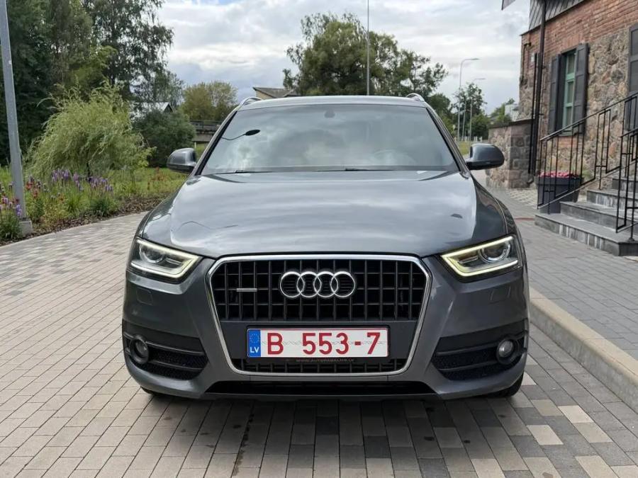 Grey Audi Q3 2011 in Rezekne, with an engine capacity of 2.00 L and mileage of 261 thousand km for 11990 €, photo 1 on AUTOMOTO.COM.LV