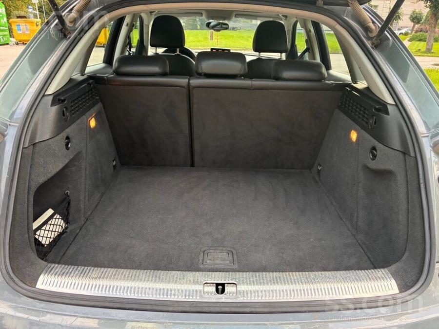 Pelēks Audi Q3 2011 Rīga, ar dzinēja tilpumu 2.00 L un nobraukumu 284 tūkst. km par 7500 €, foto 8 vietnē AUTOMOTO.COM.LV